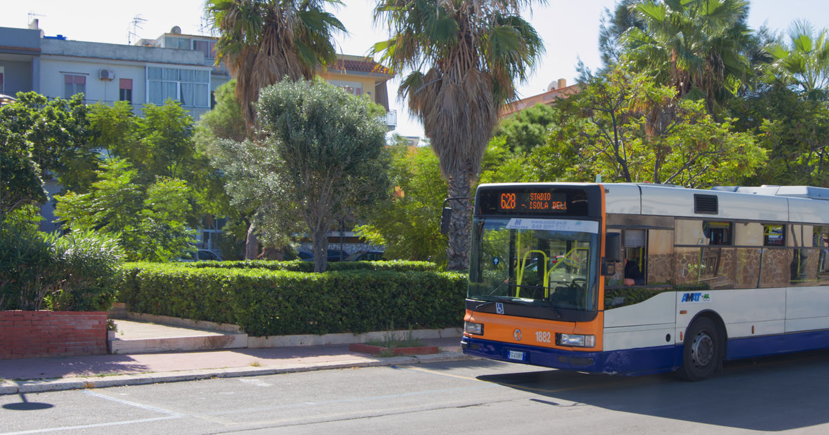 Palermo mit dem Bus entdecken